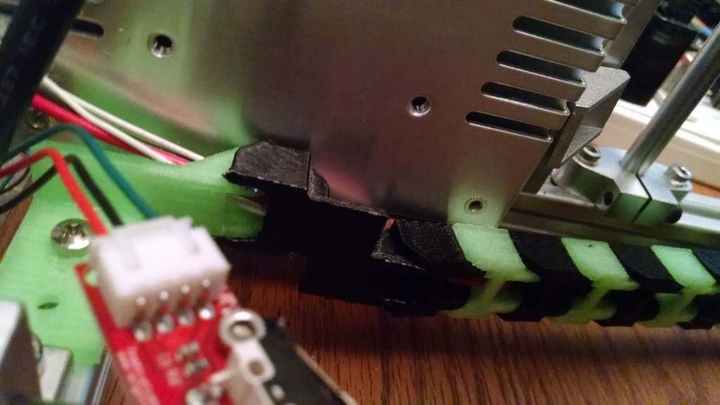 🔌 2020 i3 Y Axis Cable Chain and Anchors V2・Free 3D File for ・Cults